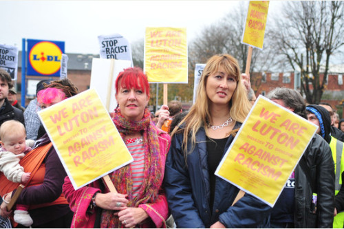 EDL protest in Luton draws around 400 | Islamophobia Watch